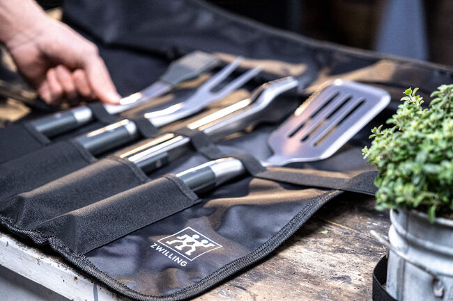Comment nettoyer les ustensiles de barbecue | ZWILLING group