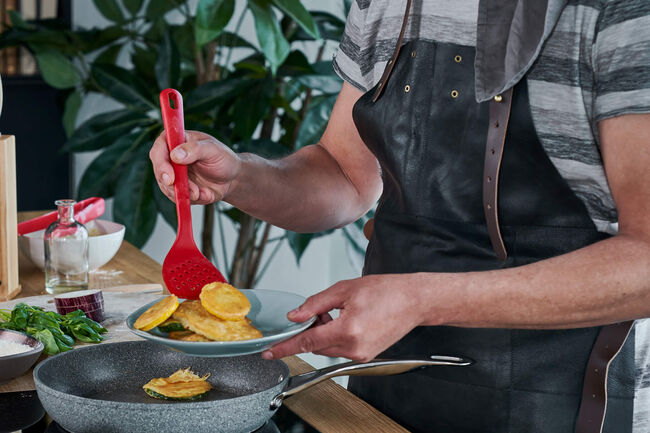 Pan coatings guide | ZWILLING.COM