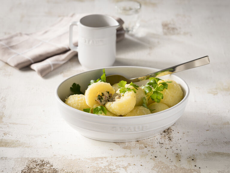 De savoureux Knödel cuits à la bouilloire | ZWILLING STAUB