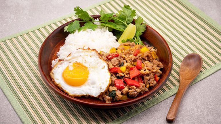 豚肉で作るガパオ風ライス | ツヴィリング公式オンラインショップ