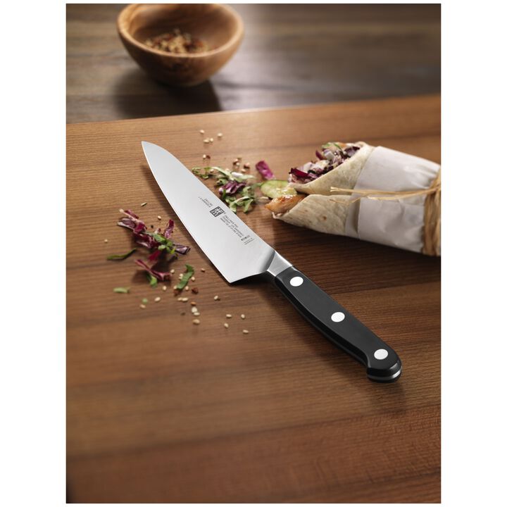 Buy ZWILLING Pro Chef's knife compact | ZWILLING.COM