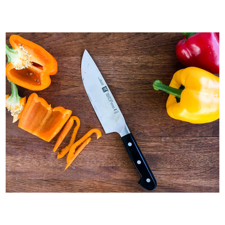 Buy ZWILLING Pro Chef's knife | ZWILLING.COM