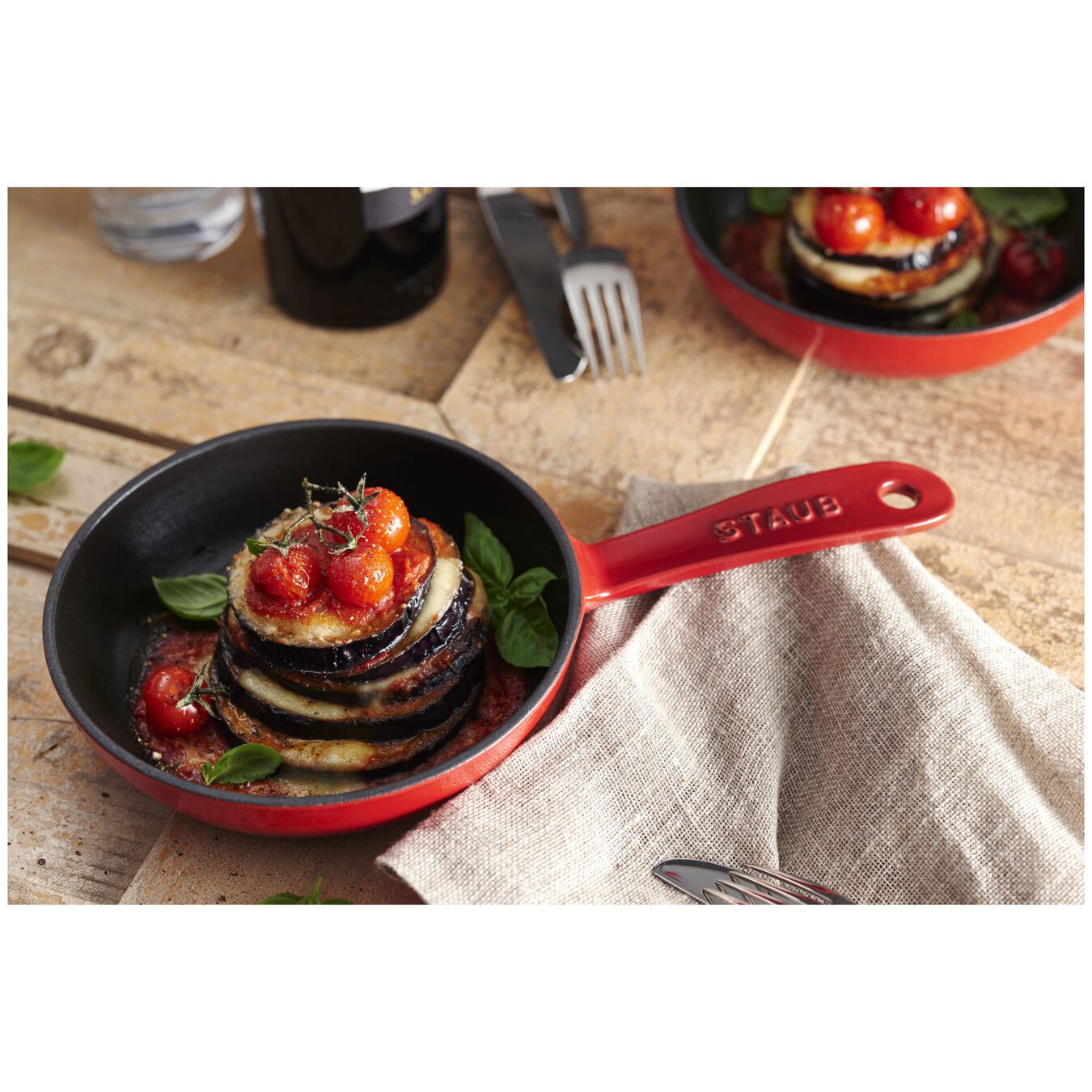 Buy Staub Pans Frying pan | ZWILLING.COM