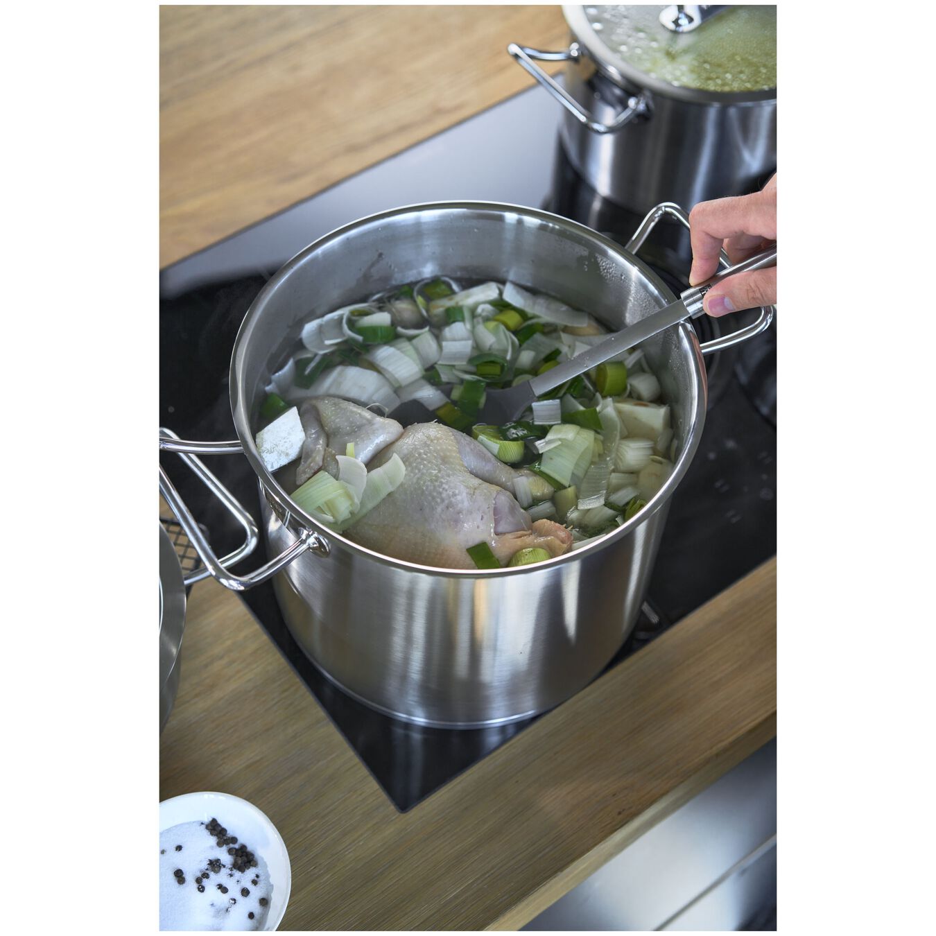 Buy ZWILLING Pro Stock pot high-sided | ZWILLING.COM