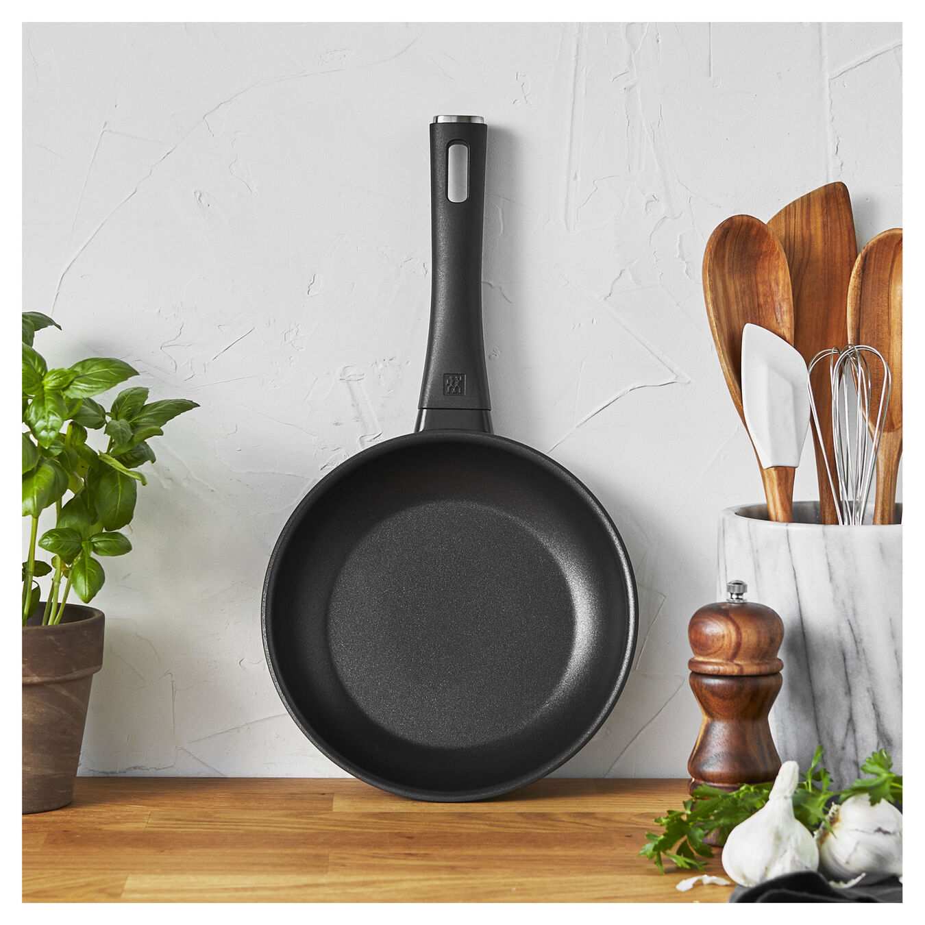 Buy ZWILLING Madura plus Frying pan | ZWILLING.COM
