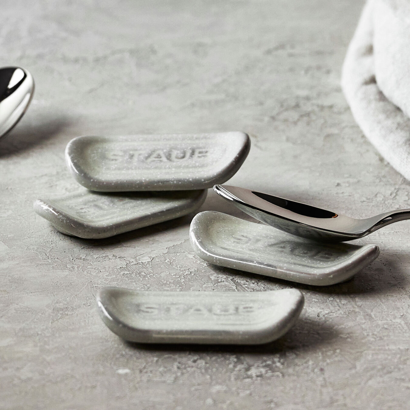 Buy Staub Dining Line Serving set | ZWILLING.COM