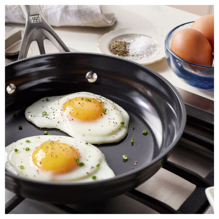 Buy ZWILLING Motion Ceramic Frying pan | ZWILLING.COM