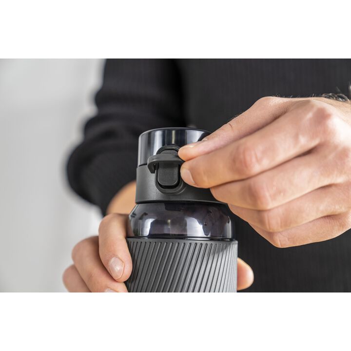 ZWILLING Bottle Trinkflasche, 680 ml, Tritan, Schwarz | ZWILLING.COM