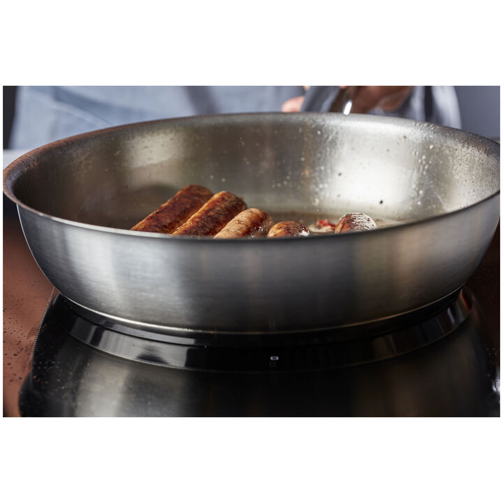 Buy Demeyere Resto 3 Frying pan | ZWILLING.COM