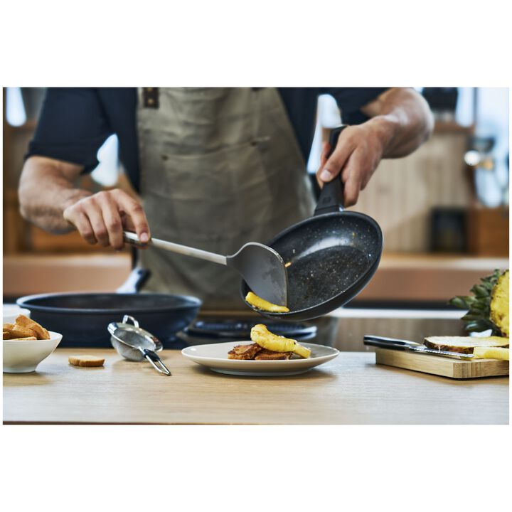 Buy ZWILLING Pro Turner | ZWILLING.COM