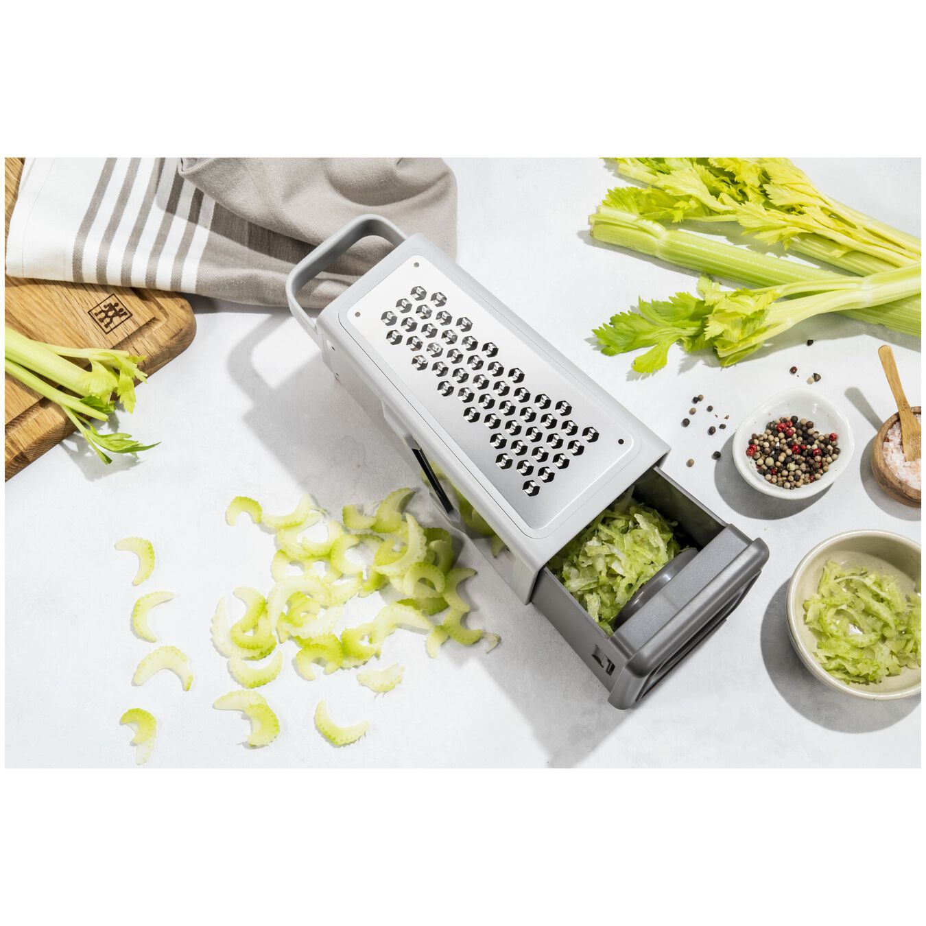 Buy ZWILLING Z-Cut Tower grater | ZWILLING.COM