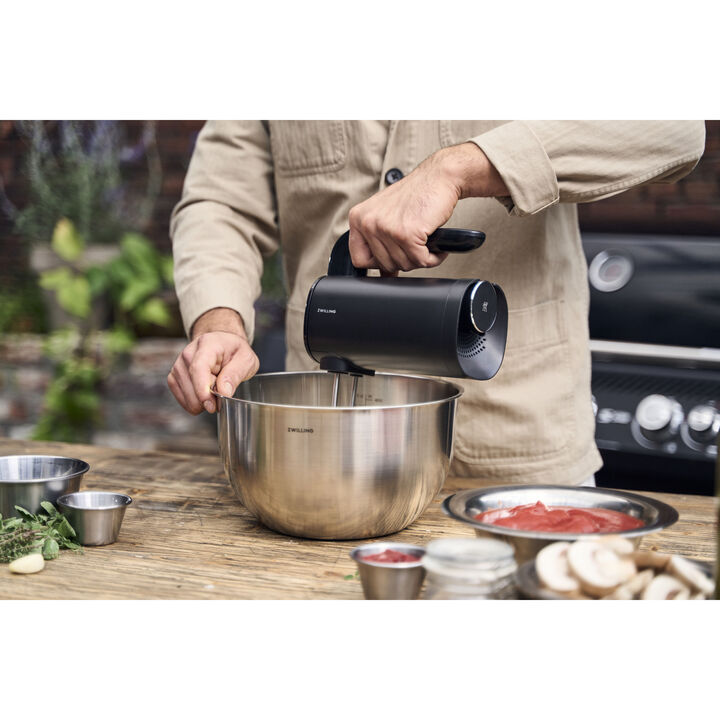 Buy ZWILLING XTEND Cordless Hand Mixer Starter Set | ZWILLING.COM