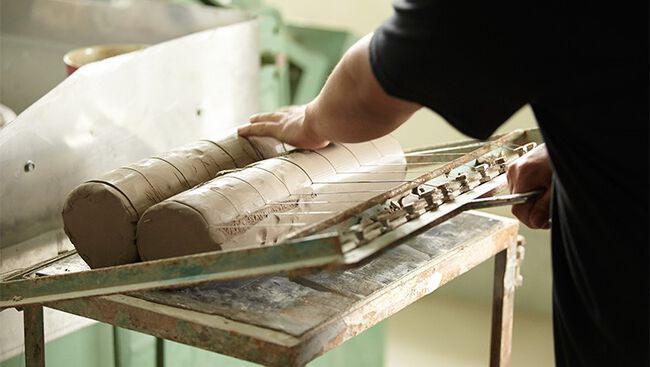 STAUB ceramic manufacturing process