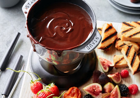 Discover The Staub Cookbook | ZWILLING.COM