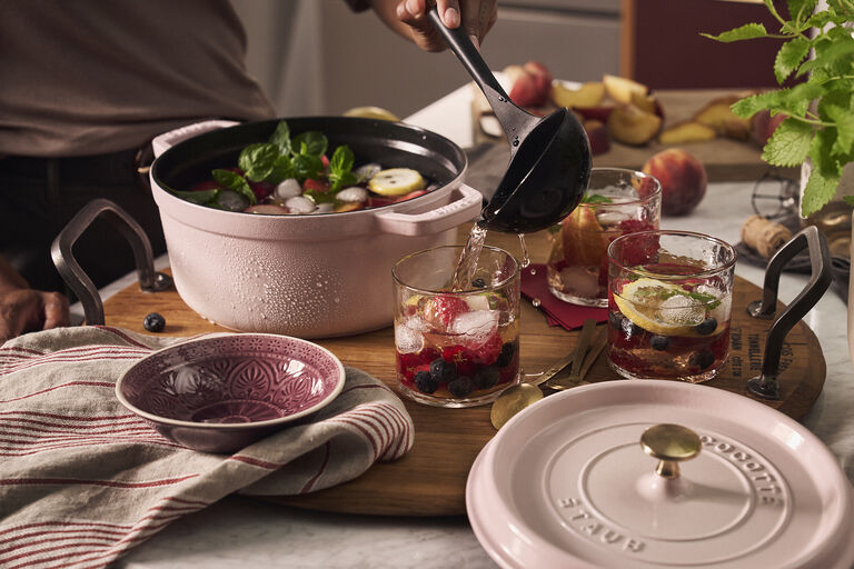 Recipe for a delicious Summer fruit punch | ZWILLING.COM