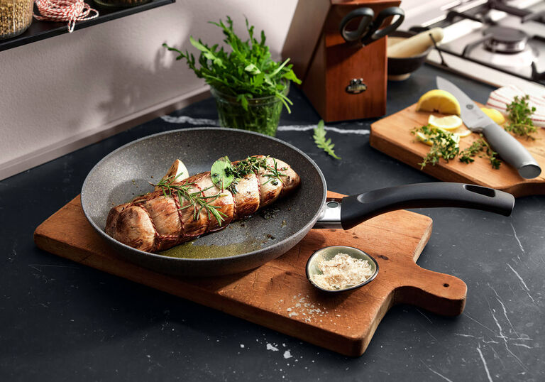 Recipe for a delicious PORK TONNATO WITH DEEP FRIED CAPERS | ZWILLING.COM