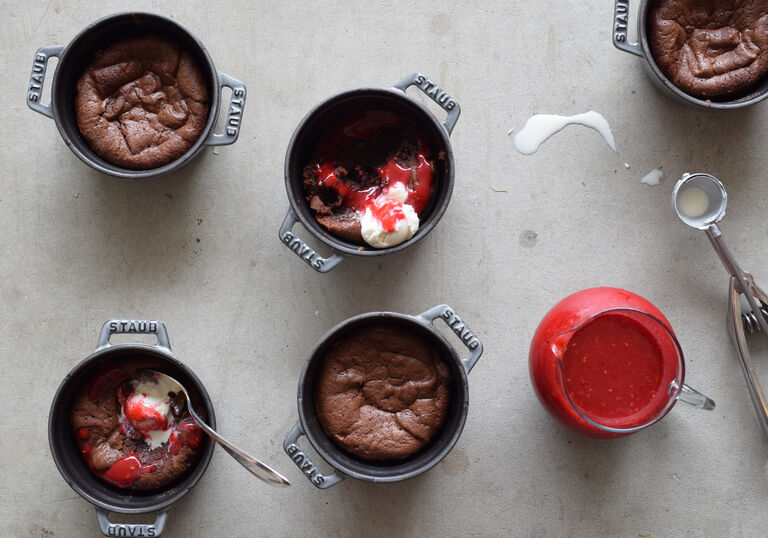 Recipe for a delicious Mini Flourless Chocolate Cake | ZWILLING.COM