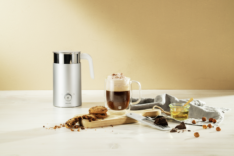 Recipe for a delicious Nutty Caffè Mocha | ZWILLING.COM