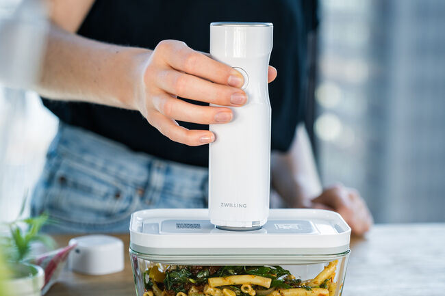 Fresh & Save Vacuum Food Storage System | ZWILLING.COM