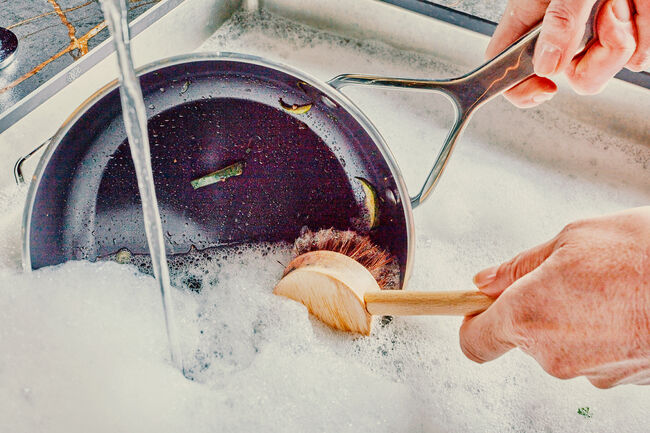 Discover our Demeyere Nonstick Frypans products | ZWILLING.COM