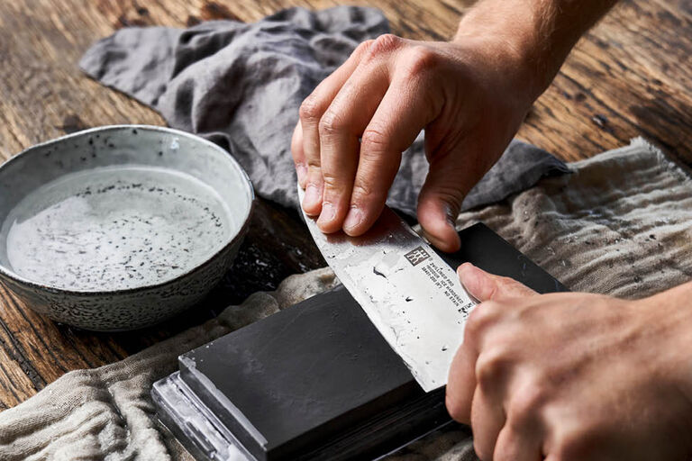 How To Sharpen Your Knives | ZWILLING.COM