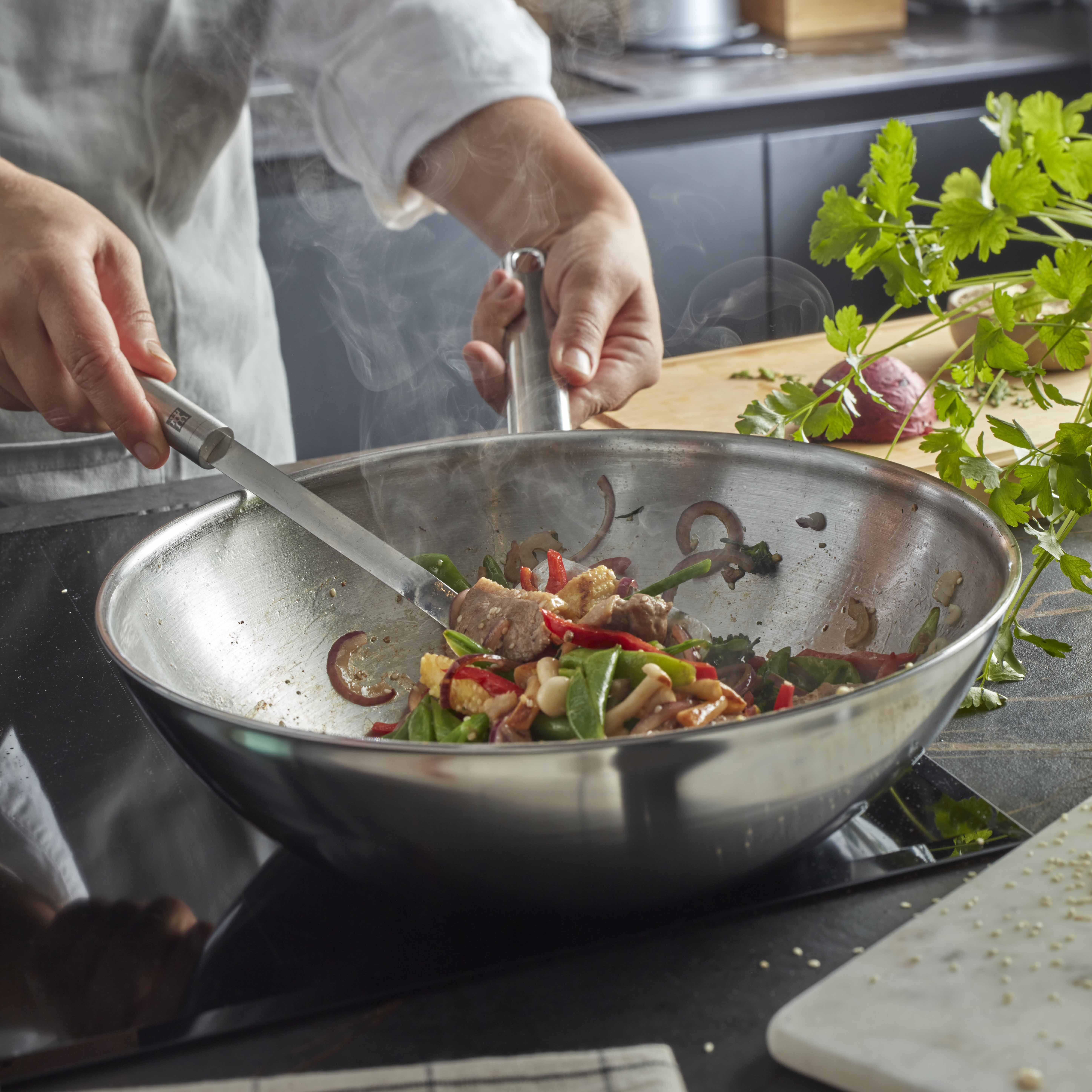 Demeyere Apollo 7 Wok vlakke bodem kopen | ZWILLING Group