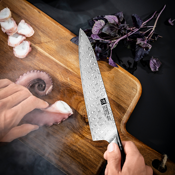 Buy ZWILLING Tanrei Chef's knife | ZWILLING.COM